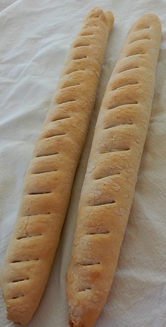 Old-fashioned Crusty French Bread Recipe – A Hundred Years Ago