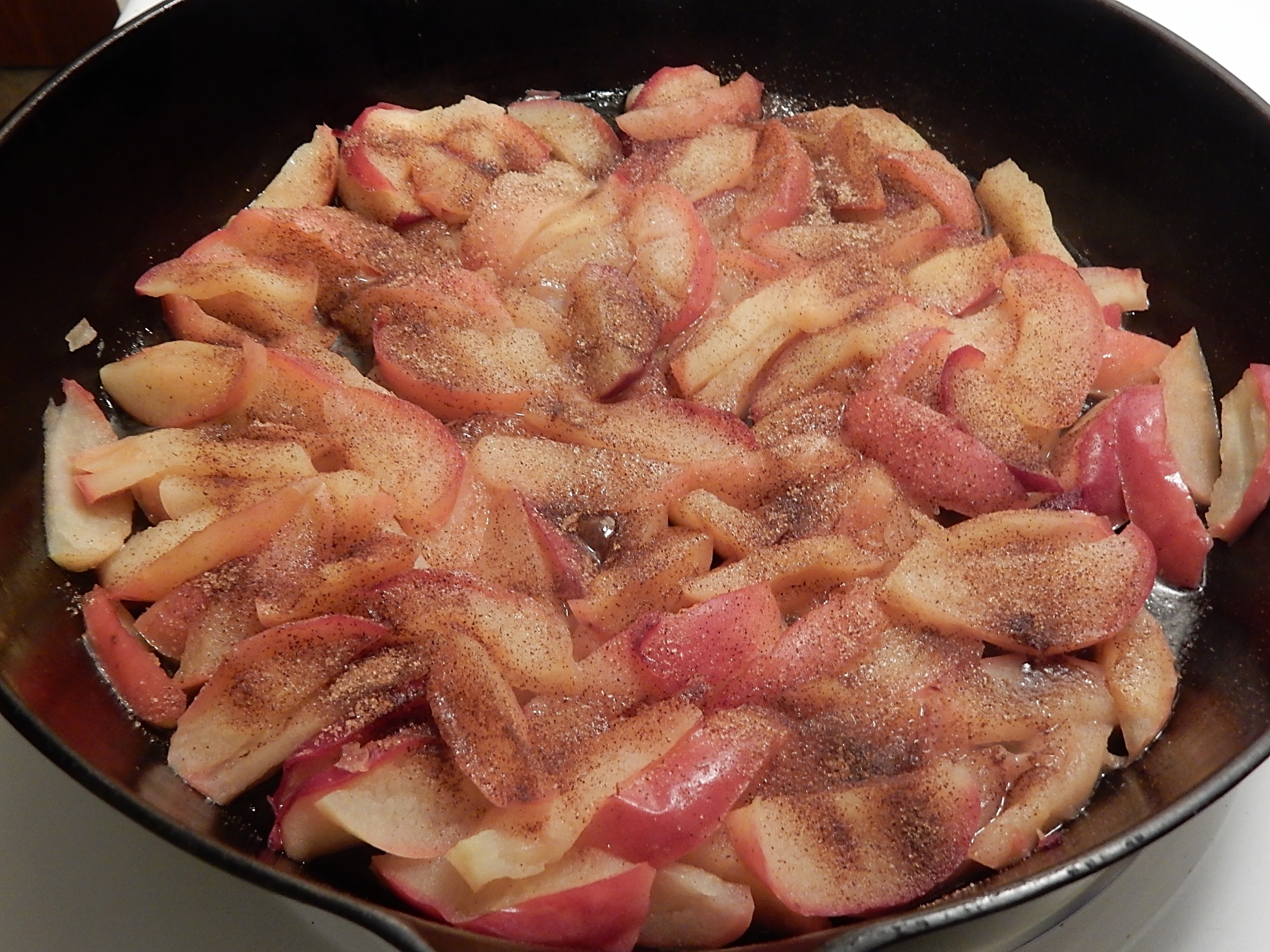 Old-fashioned Breakfast Apples – A Hundred Years Ago