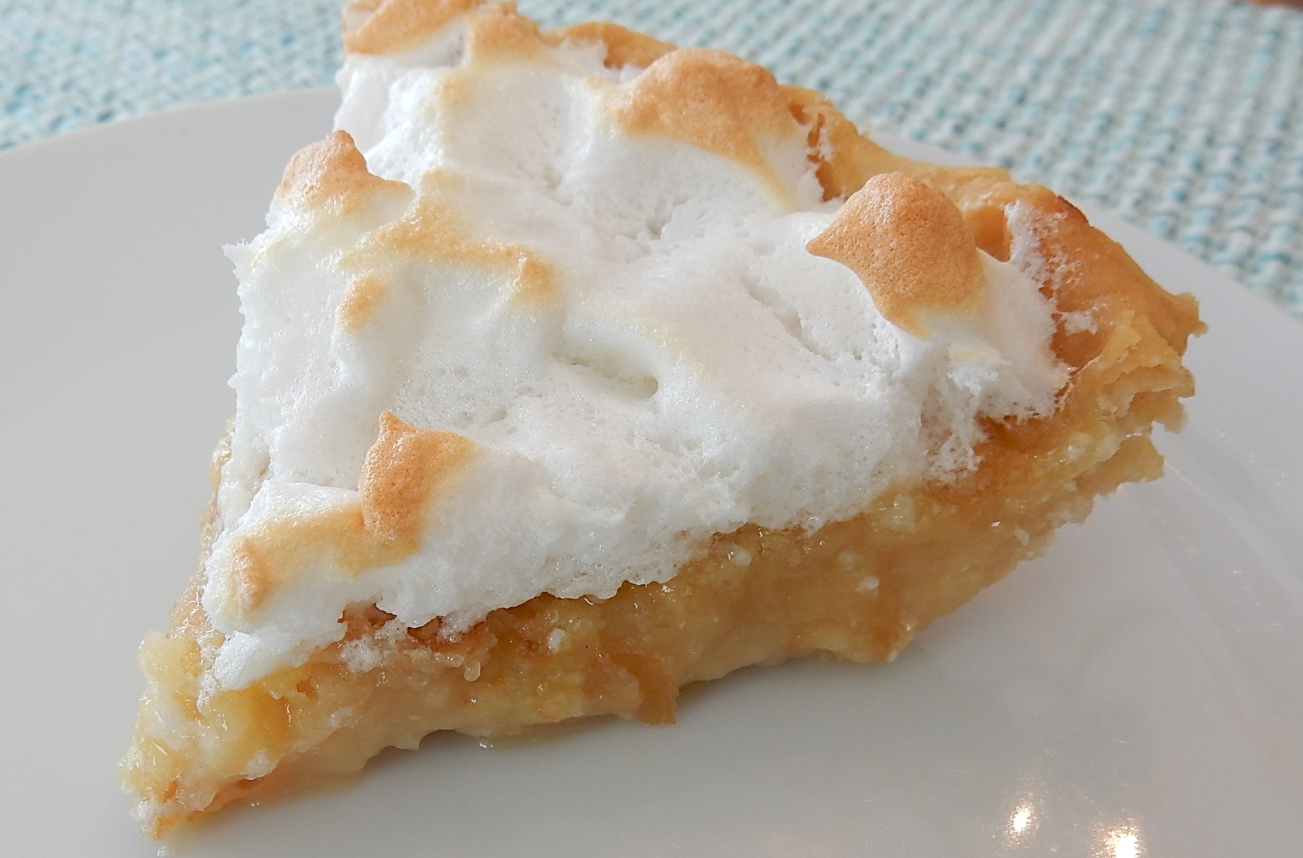 Old-Fashioned Lemon Crumb Pie – A Hundred Years Ago